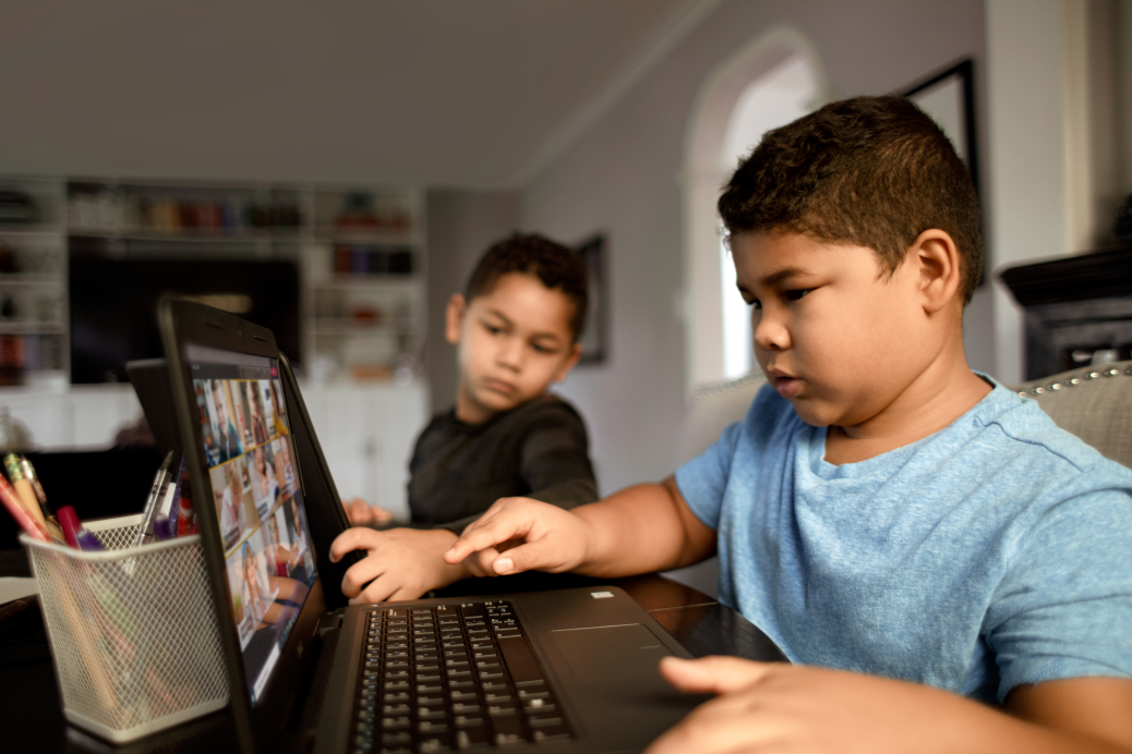 Tinjau selidik Microsoft mendapati pengalaman dalam talian lebih baik dan positif di Malaysia ...